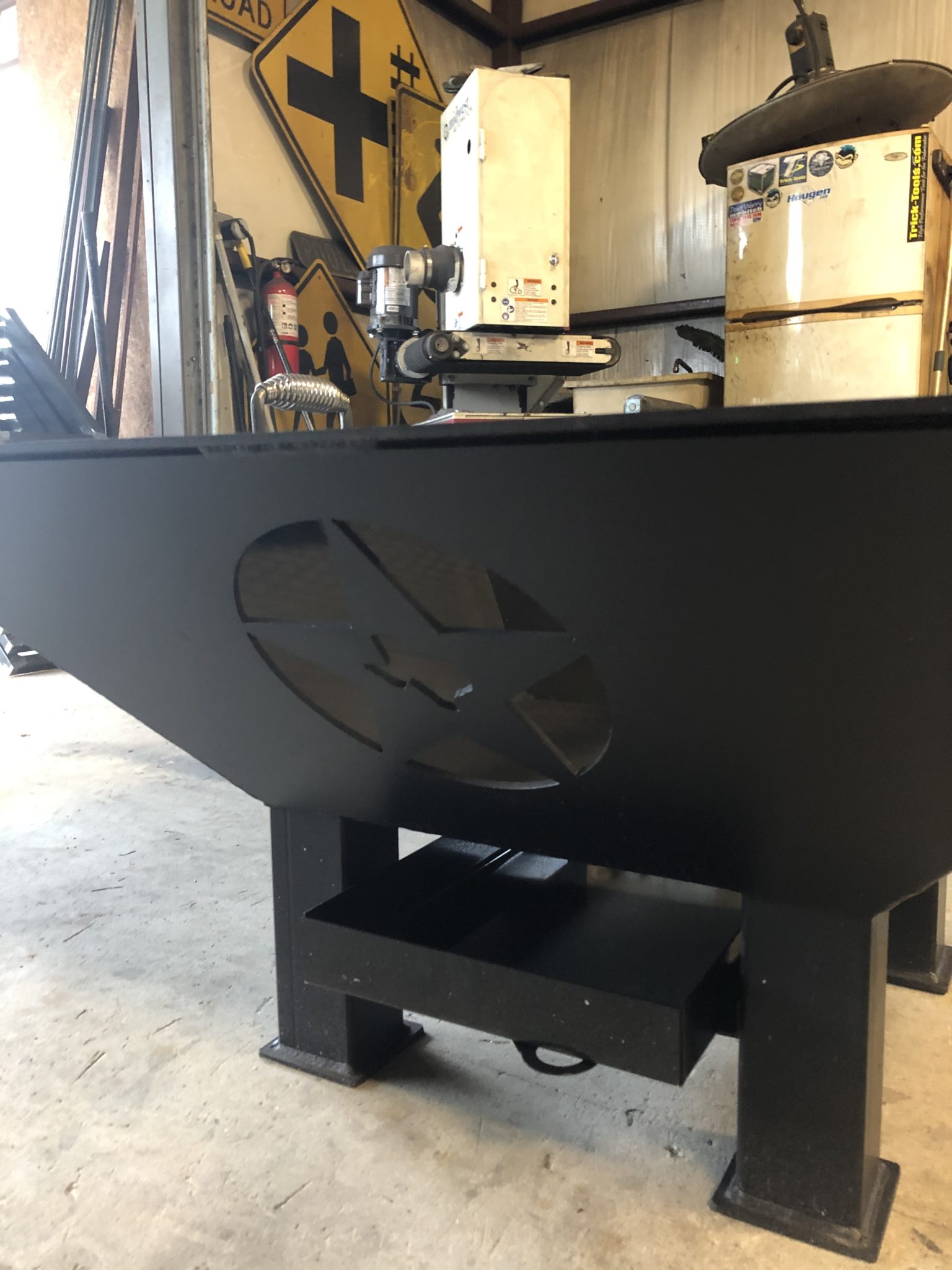 Regal 4-Post 36" 3/16th Fire Pit | Steel Fire Pits Texas | Custom Fire Pits