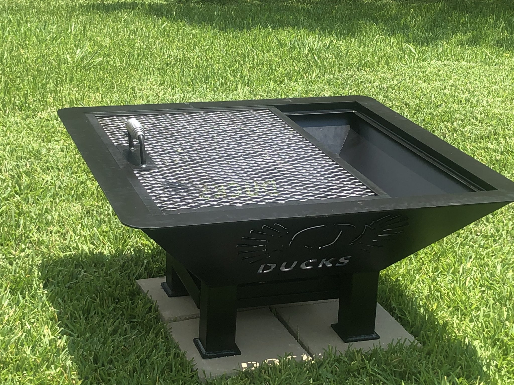 Regal 4 Post 36 3 16th Fire Pit Steel Fire Pits Texas Custom Fire Pits Regal 4 Post 36 3 16th Fire Pit Steel Fire Pits Texas Custom Fire Pits